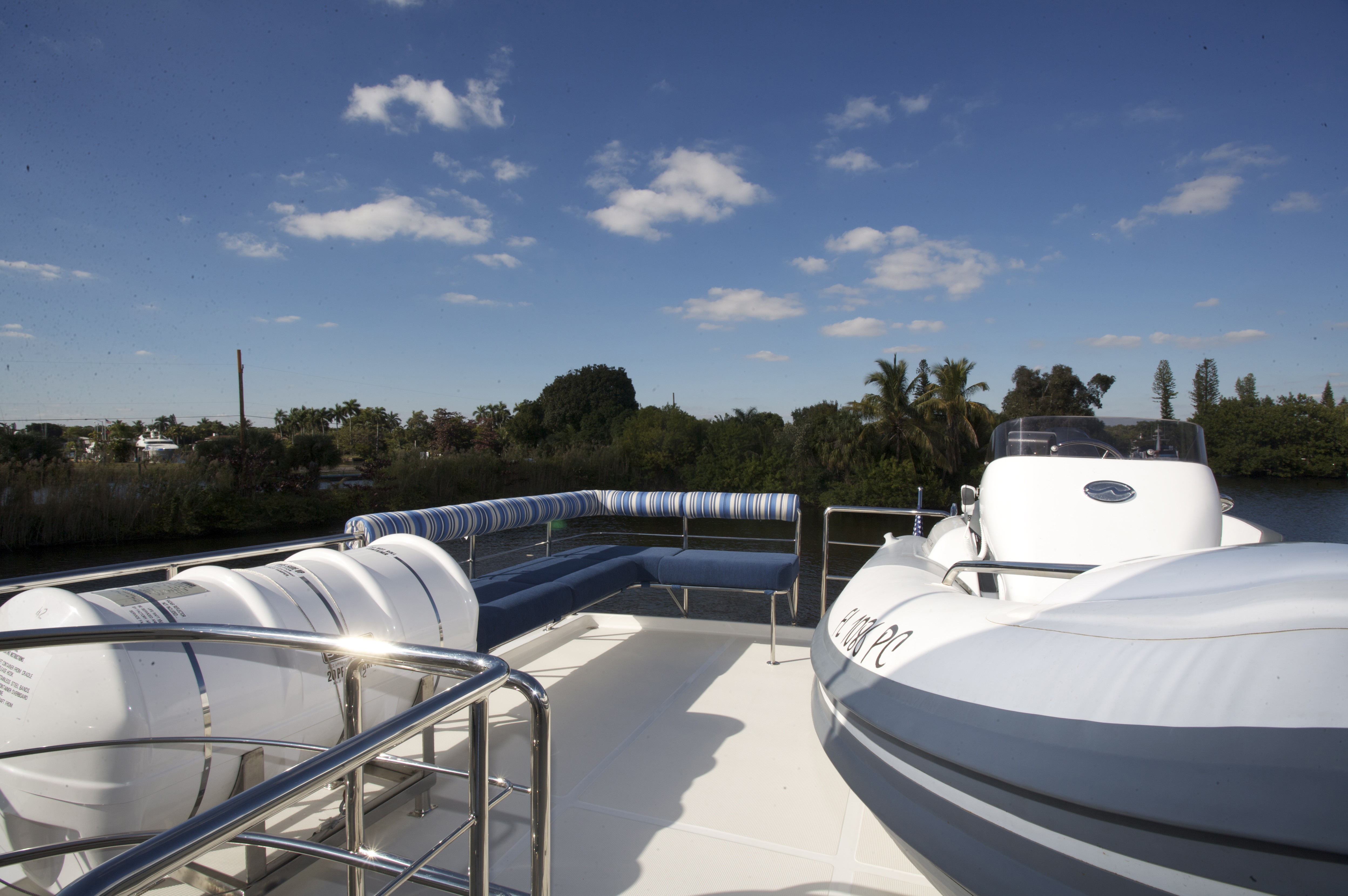 ANDIAMO Yacht Charter Details, Symbol 85 | CHARTERWORLD Luxury Superyachts